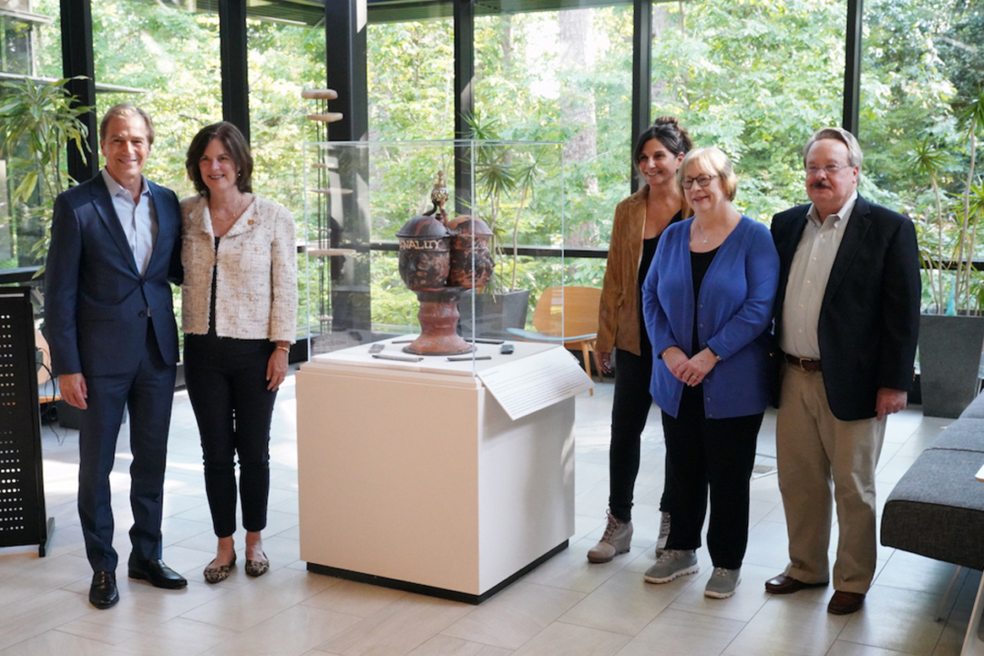 ‘Unity’ ceramic unveiled – W&M News
