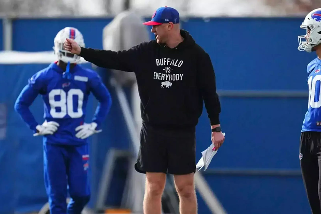 W&M football alumnus Joe Brady ’13 named Buffalo Bills head coach – W&M ...